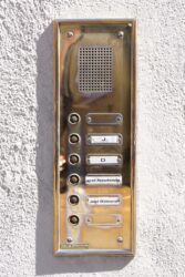 Guide to intercom systems in buildings - e-architecture